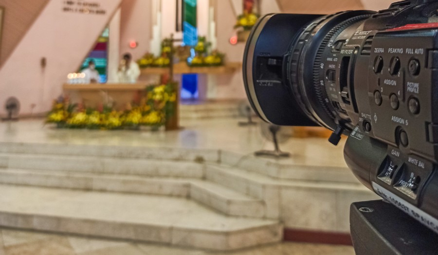 Kerkdienst online streamen: zo werkt het | Protestantse Kerk in Nederland